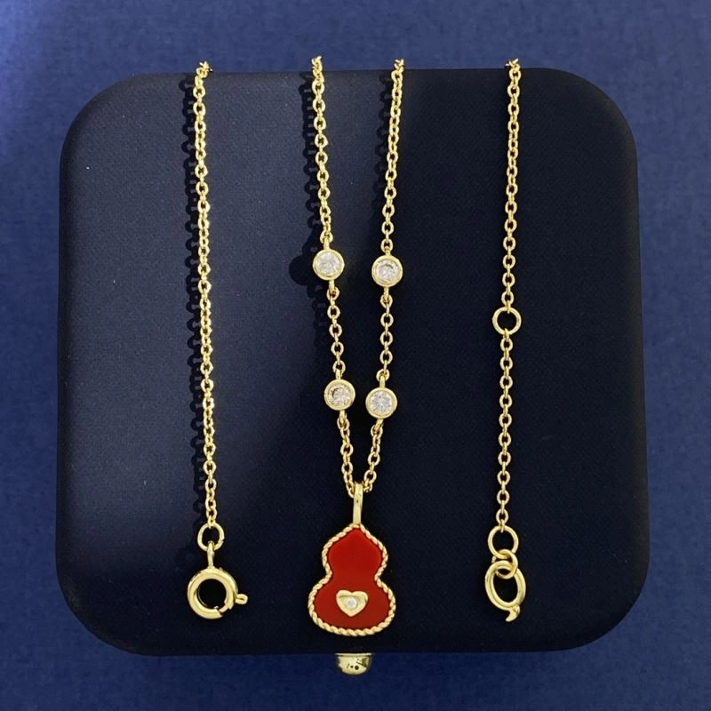 Qeelin Necklaces