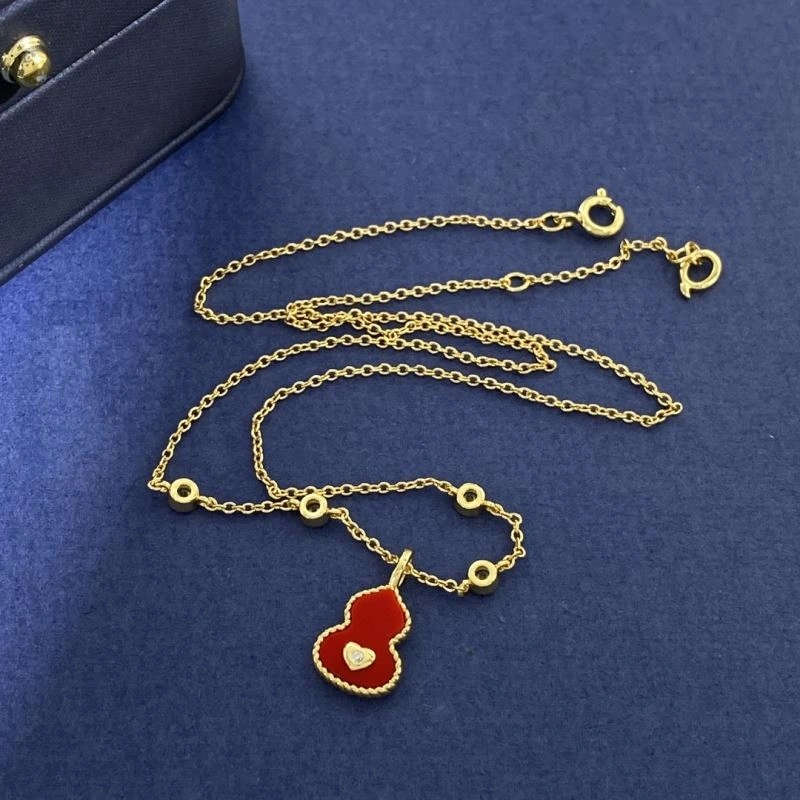 Qeelin Necklaces