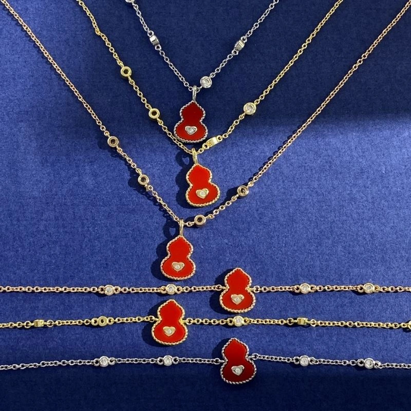 Qeelin Necklaces