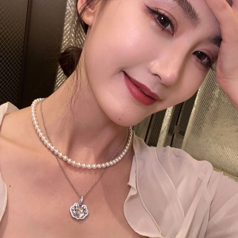 Budget-friendly Qeelin Necklaces