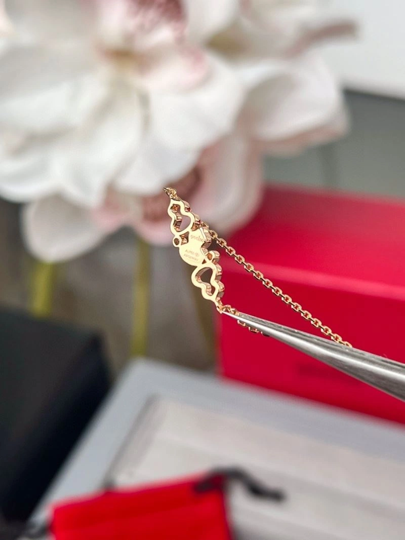 Mirror quality Qeelin Necklaces