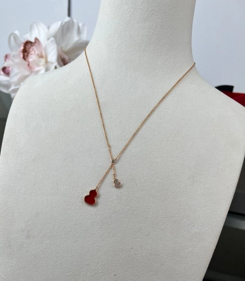 Perfect replica Qeelin Necklaces