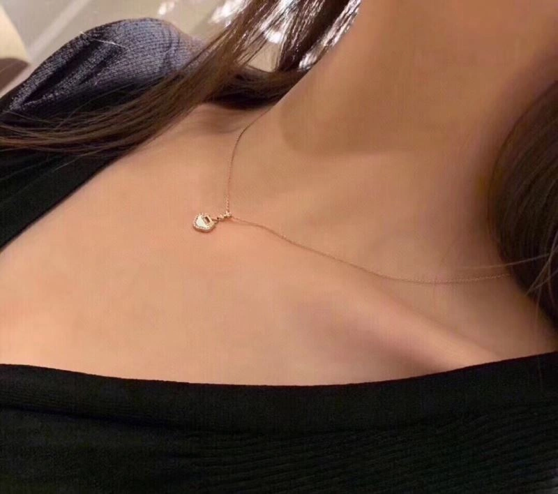 High accuracy Qeelin Necklaces