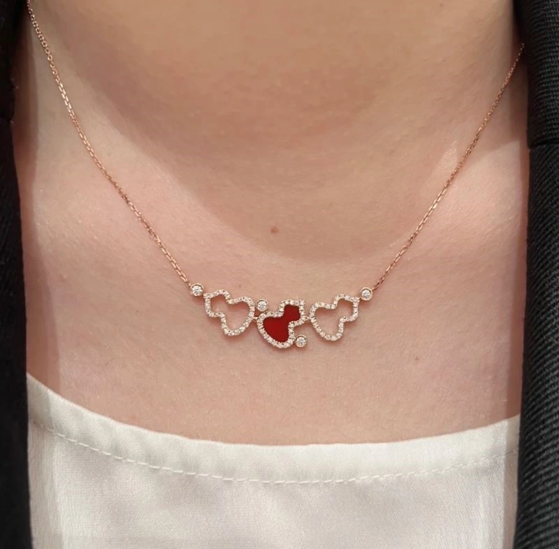 High fidelity Qeelin Necklaces