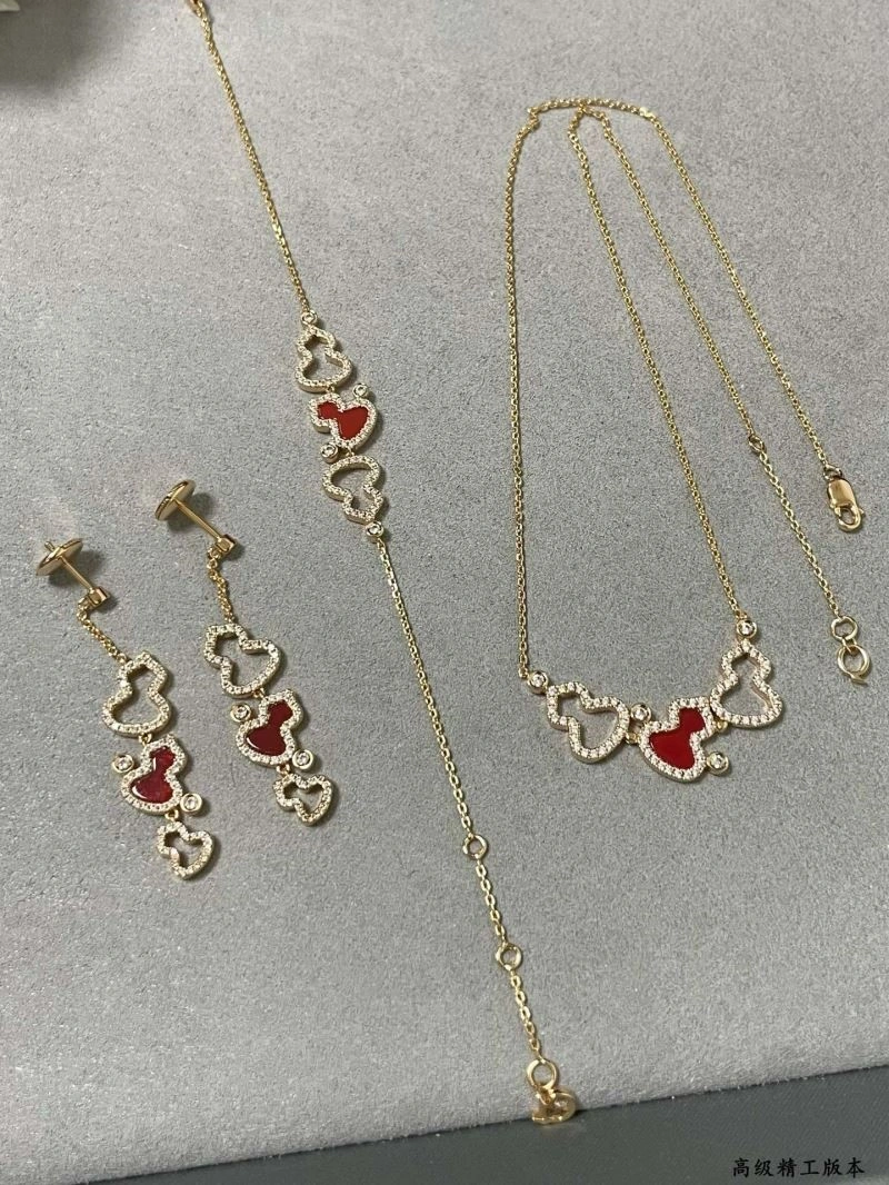 High fidelity Qeelin Necklaces