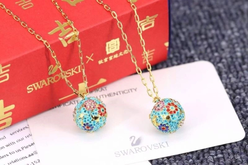 Brand-authenticated Qeelin Necklaces