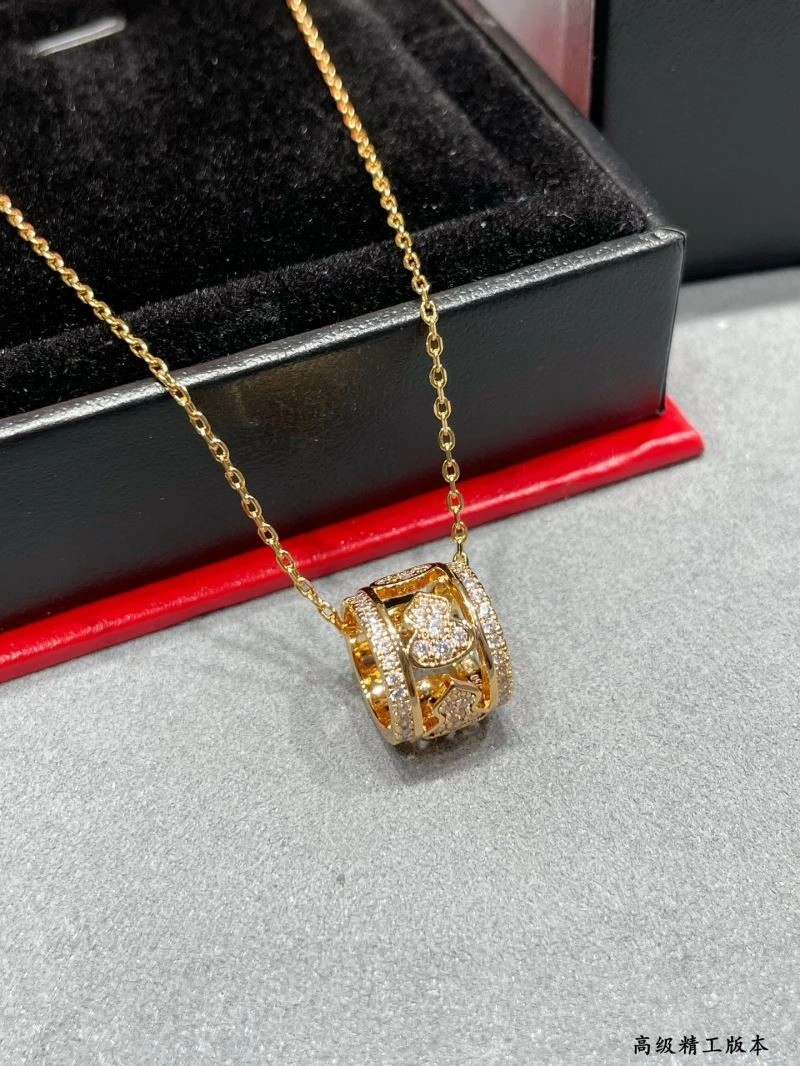 Brand-original Qeelin Necklaces