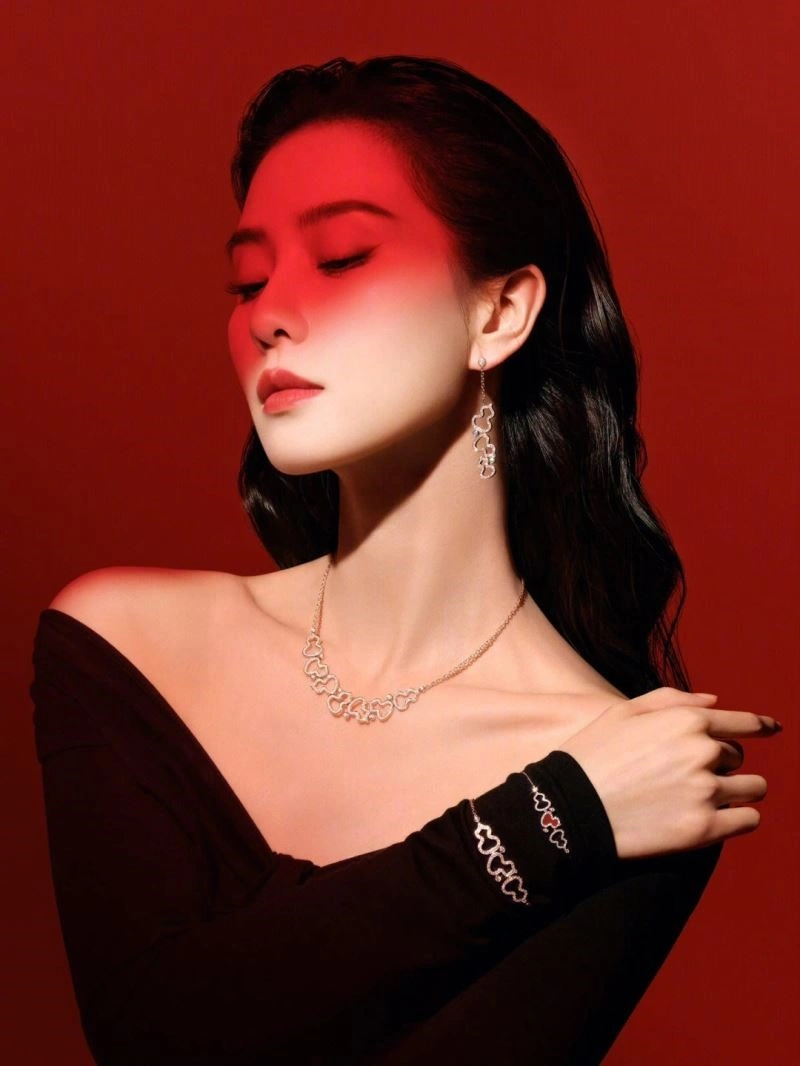 Reasonably priced Qeelin Necklaces