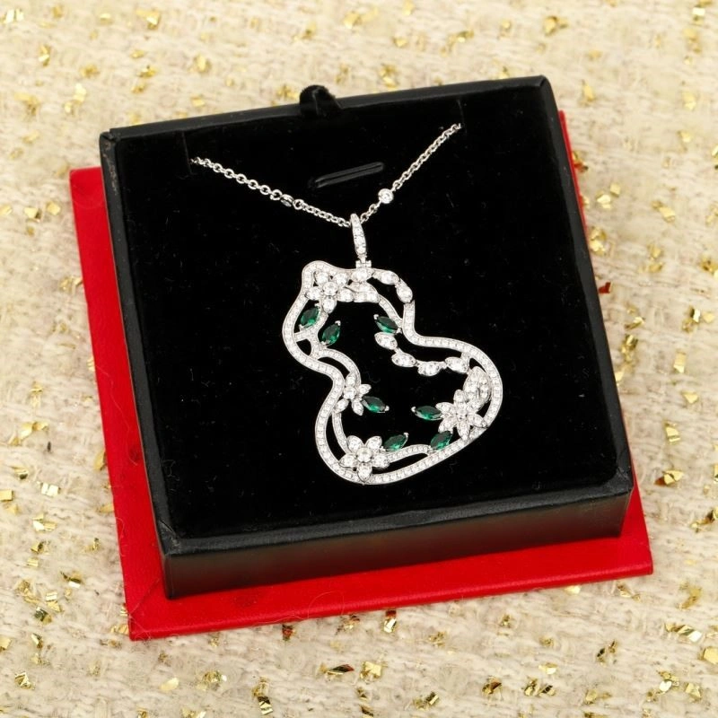 Mirror quality Qeelin Necklaces
