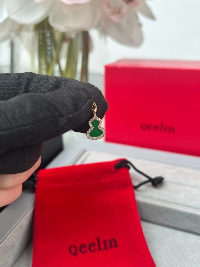 Qeelin Necklaces
