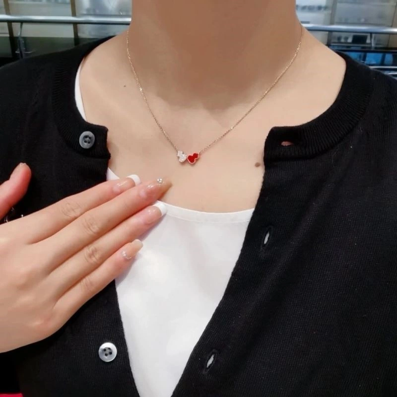 Inexpensive Qeelin Necklaces