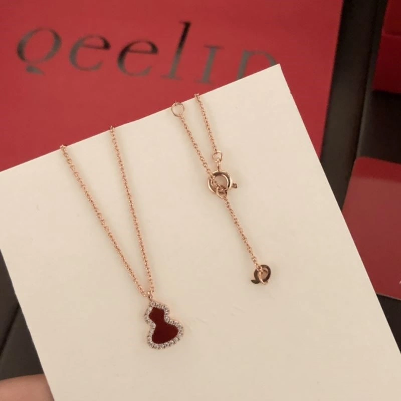 Mirror quality Qeelin Necklaces