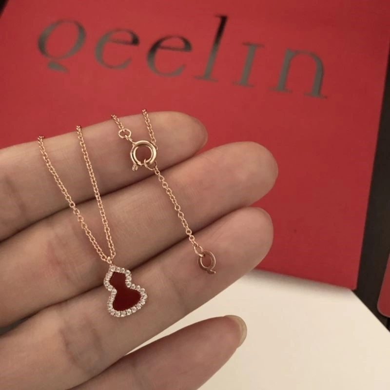 Mirror quality Qeelin Necklaces