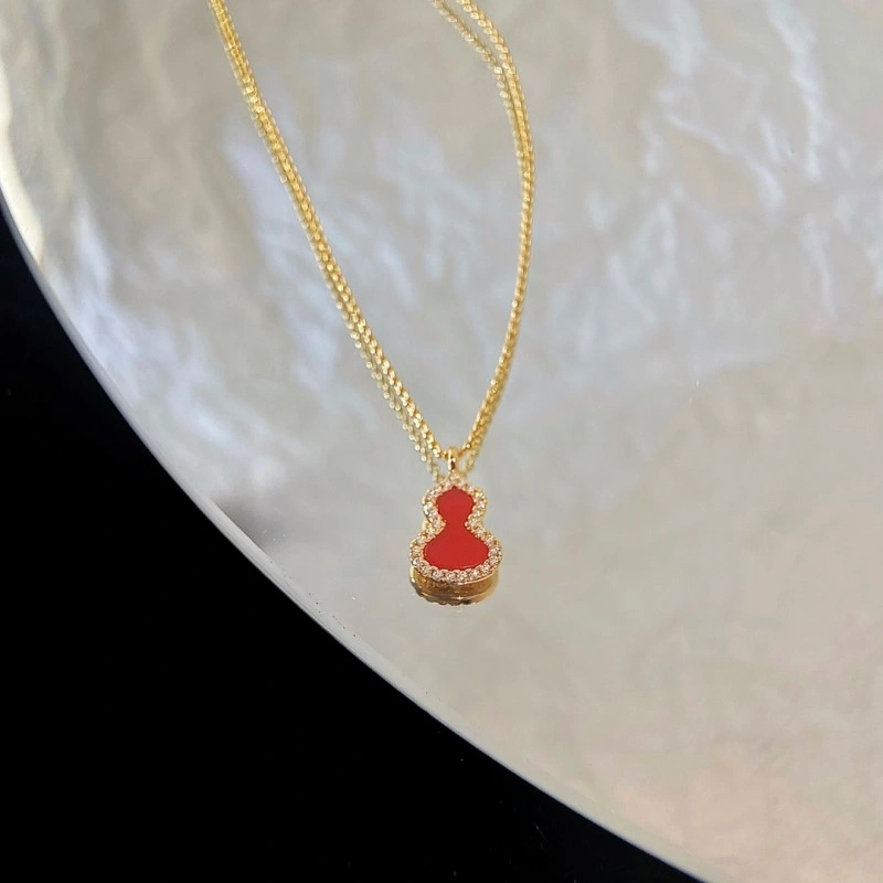 Discounted Qeelin Necklaces