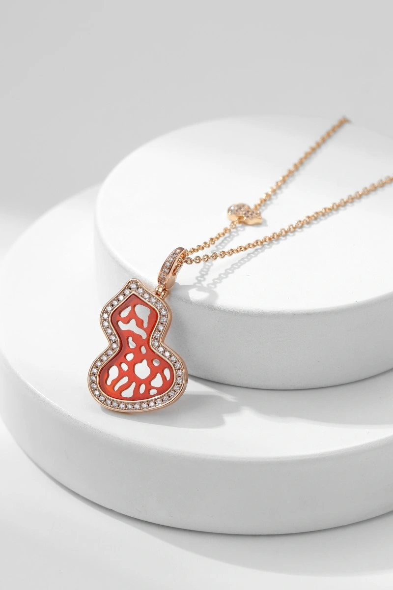 Official Qeelin Necklaces