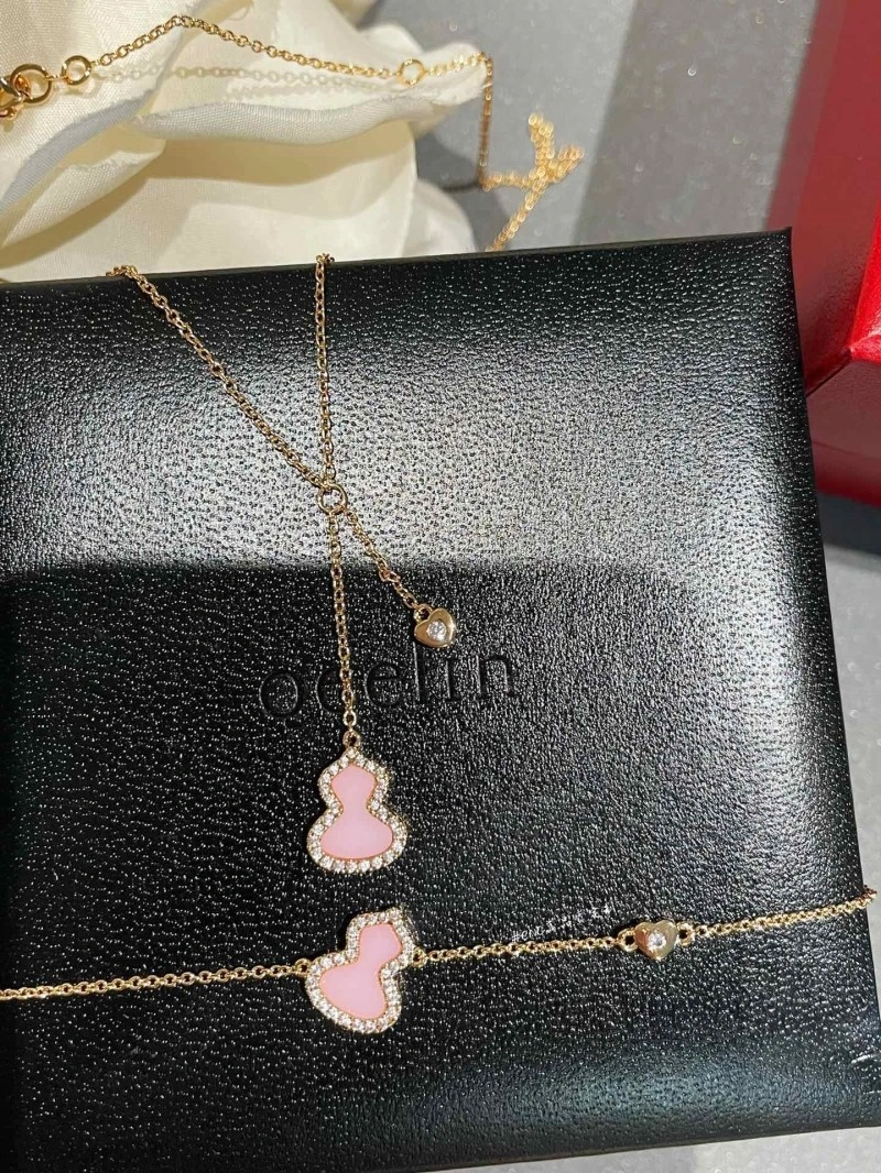 Qeelin Necklaces