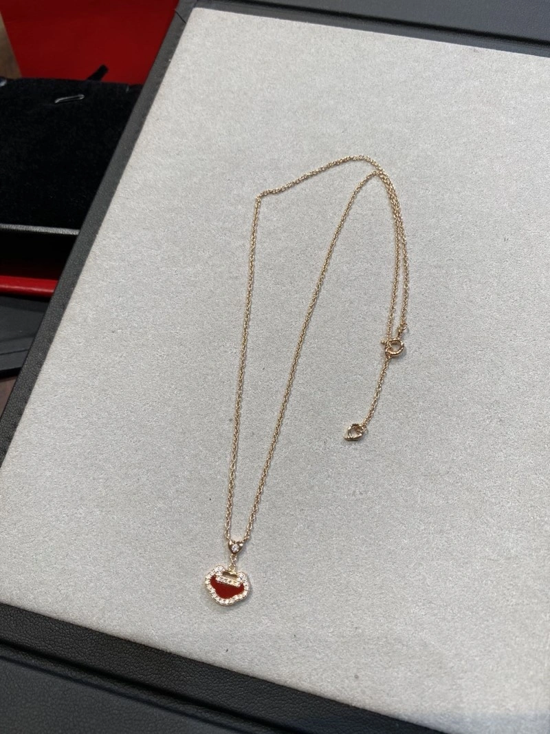 OEM Qeelin Necklaces