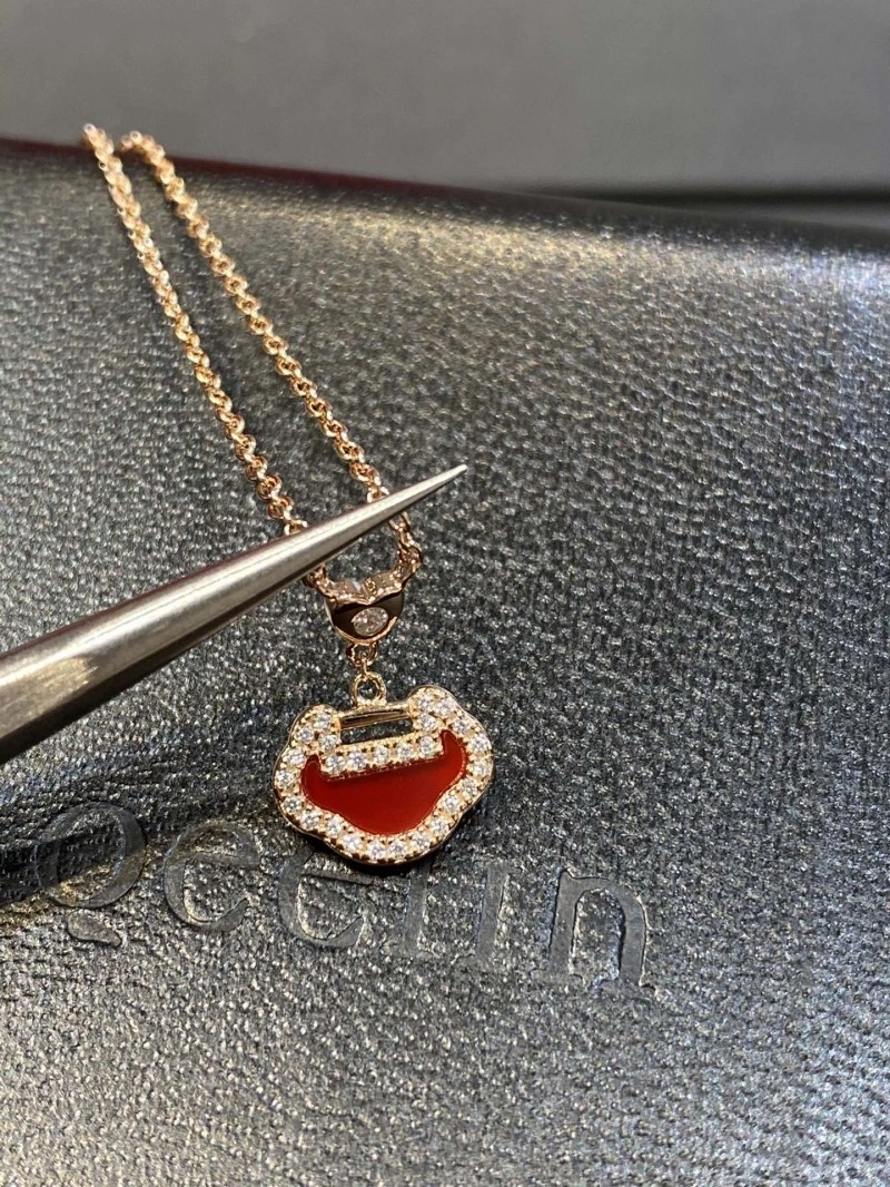 OEM Qeelin Necklaces