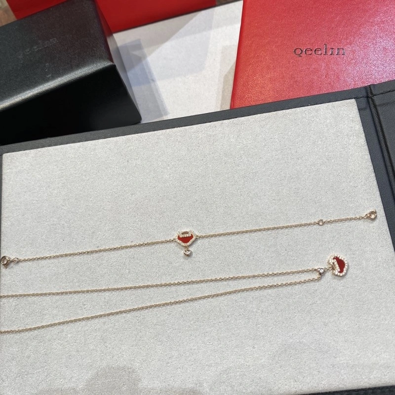 OEM Qeelin Necklaces
