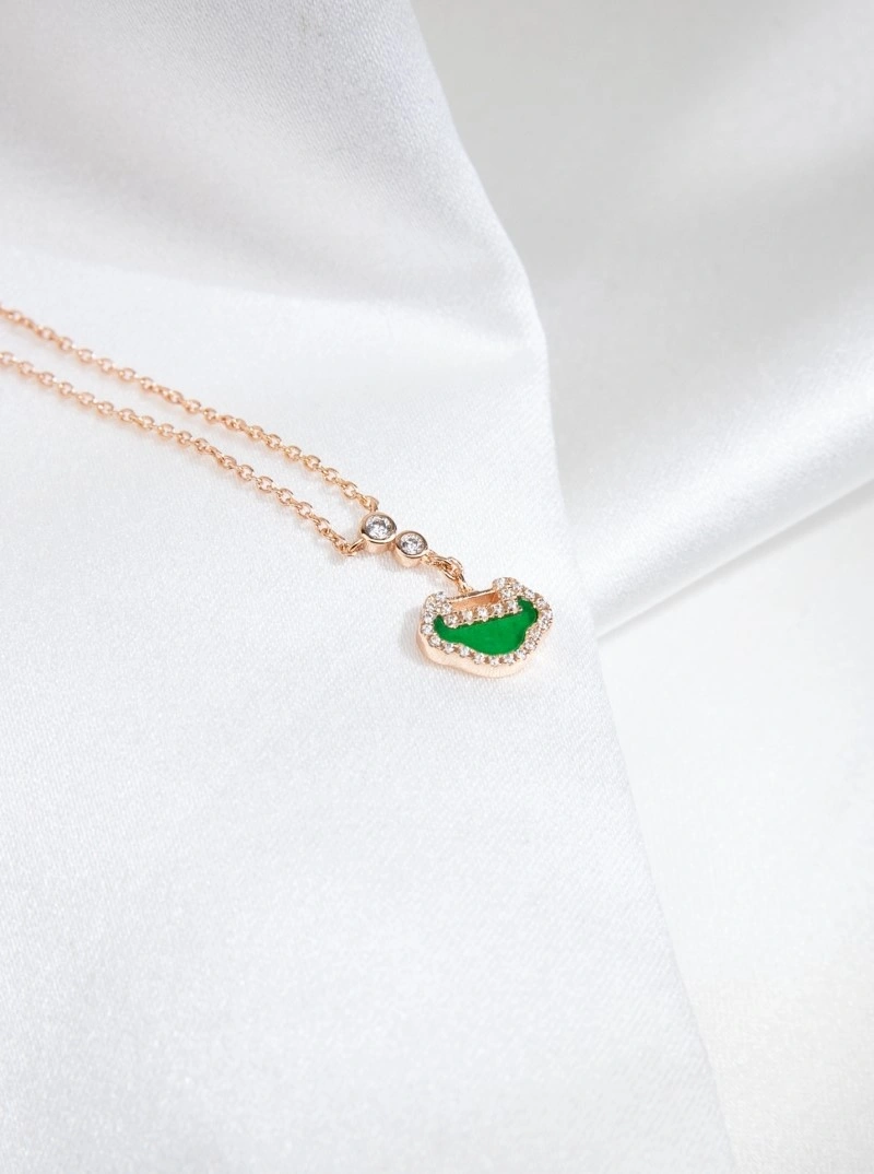 Economical Qeelin Necklaces