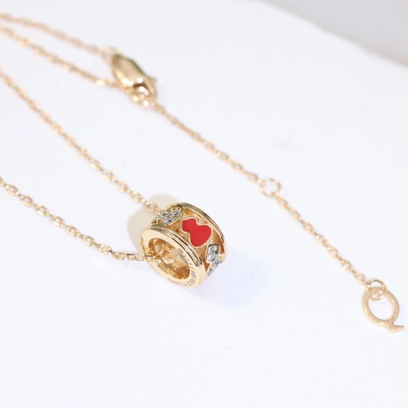Low-cost Qeelin Necklaces