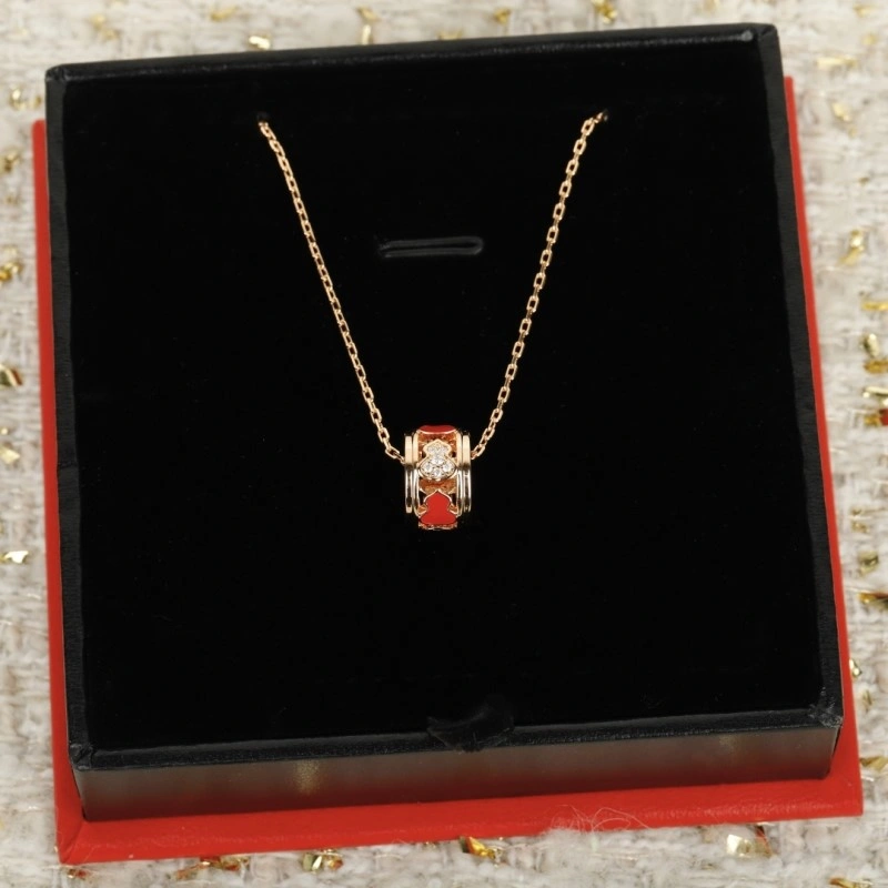 Mirror quality Qeelin Necklaces
