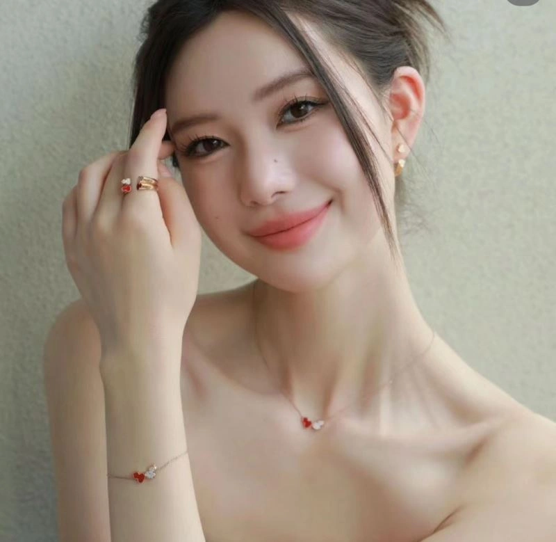 Bargain Qeelin Rings