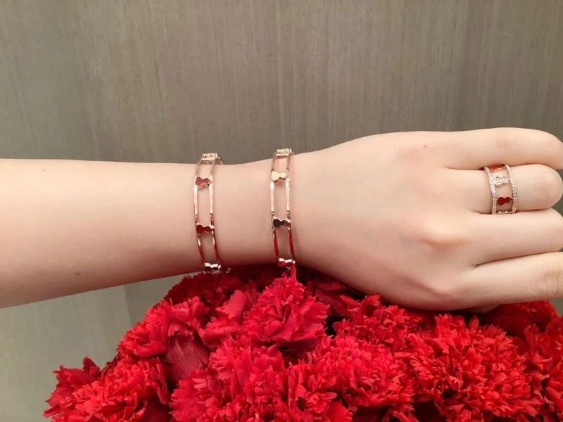 Cut-rate Qeelin Rings