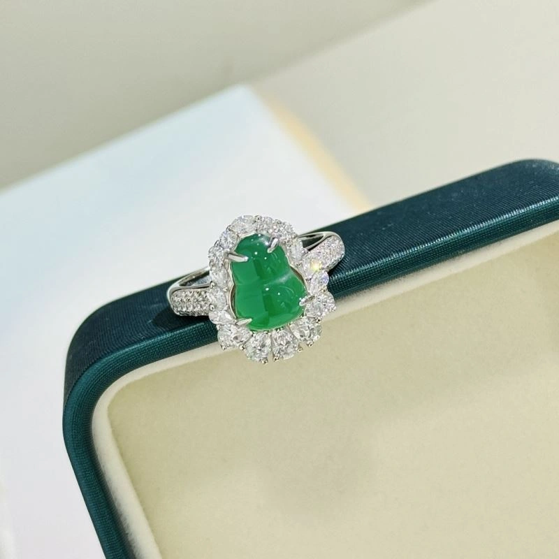 Qeelin Rings