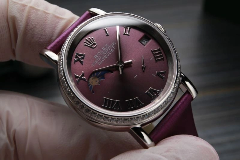 Low-cost ROLEX Watches