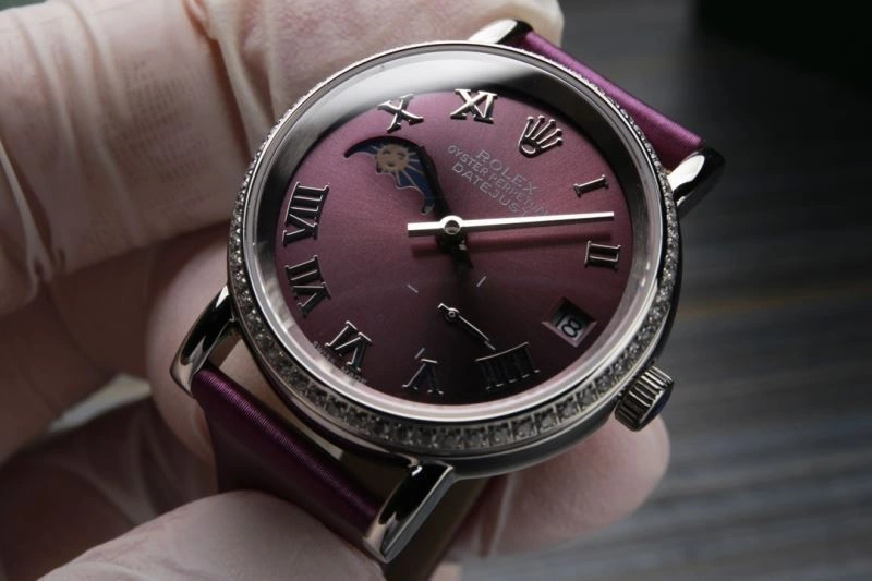 Low-cost ROLEX Watches