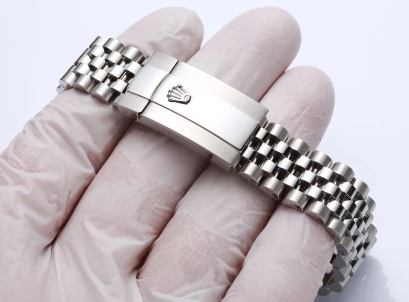 Indistinguishable ROLEX Watches