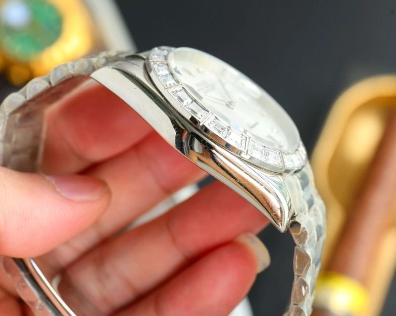 Low-cost ROLEX Watches