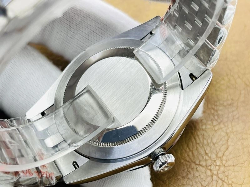 Low-cost ROLEX Watches