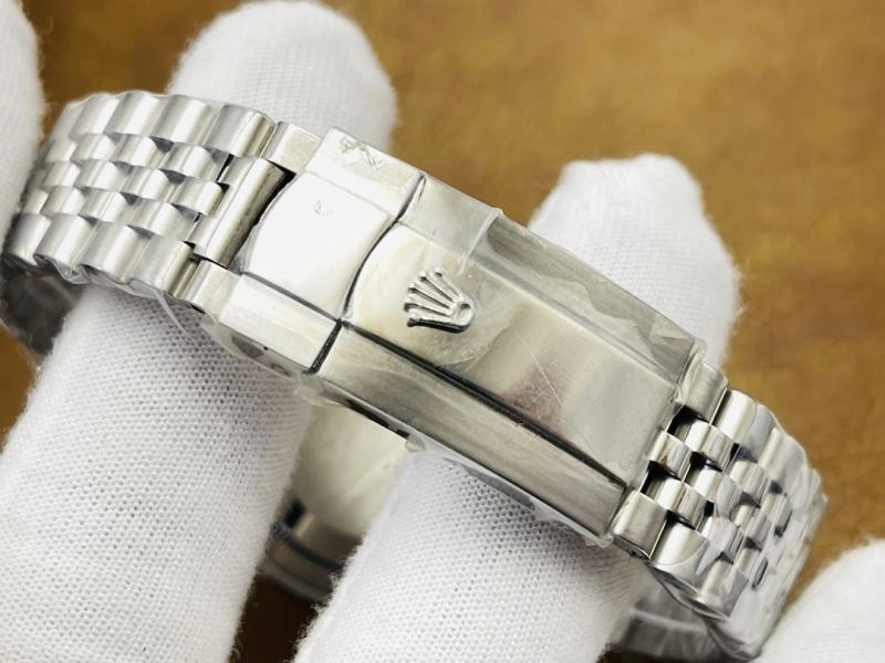 Low-cost ROLEX Watches