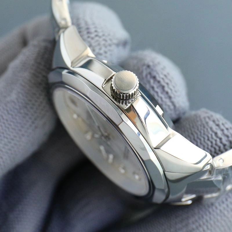 Indistinguishable ROLEX Watches