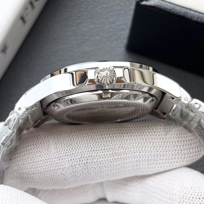 Indistinguishable ROLEX Watches