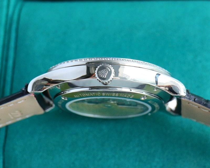 Indistinguishable ROLEX Watches