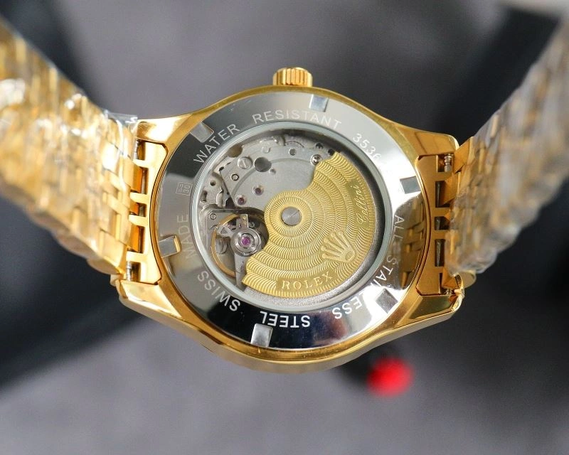 Indistinguishable ROLEX Watches