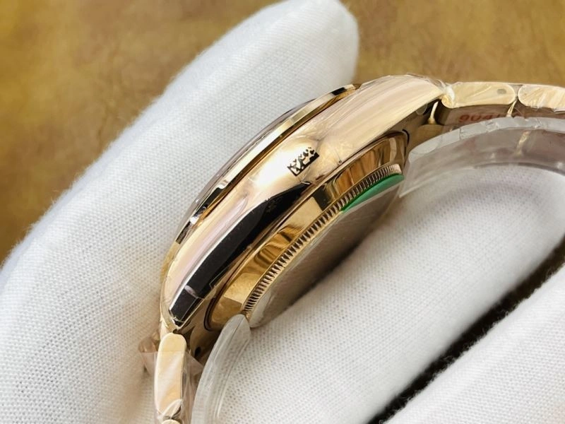 Accurate model ROLEX Watches