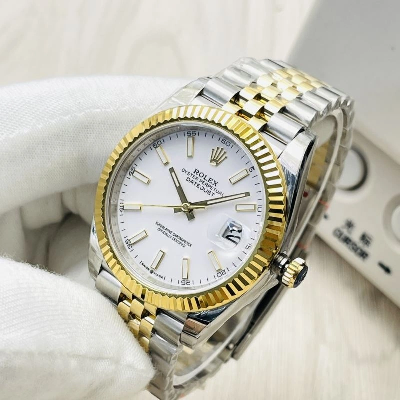 Indistinguishable ROLEX Watches