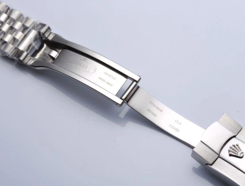 Indistinguishable ROLEX Watches