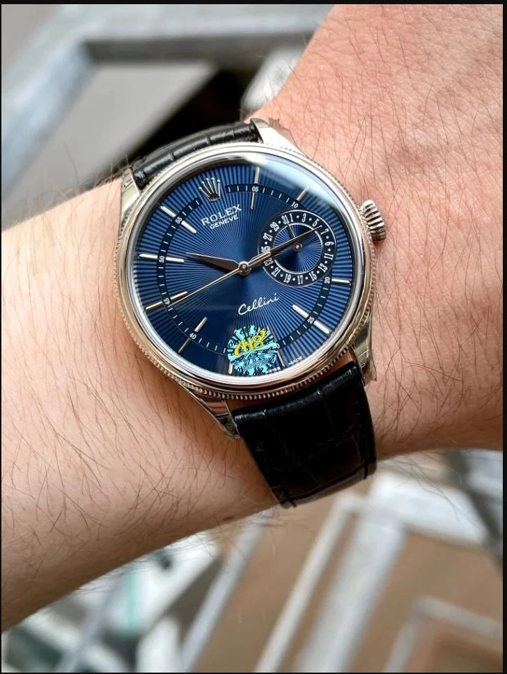 Top mirror ROLEX Watches