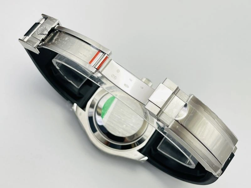 Indistinguishable ROLEX Watches