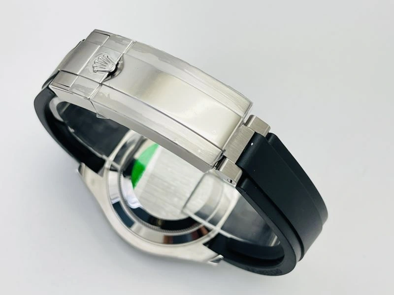 Indistinguishable ROLEX Watches