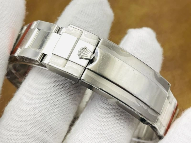 Indistinguishable ROLEX Watches