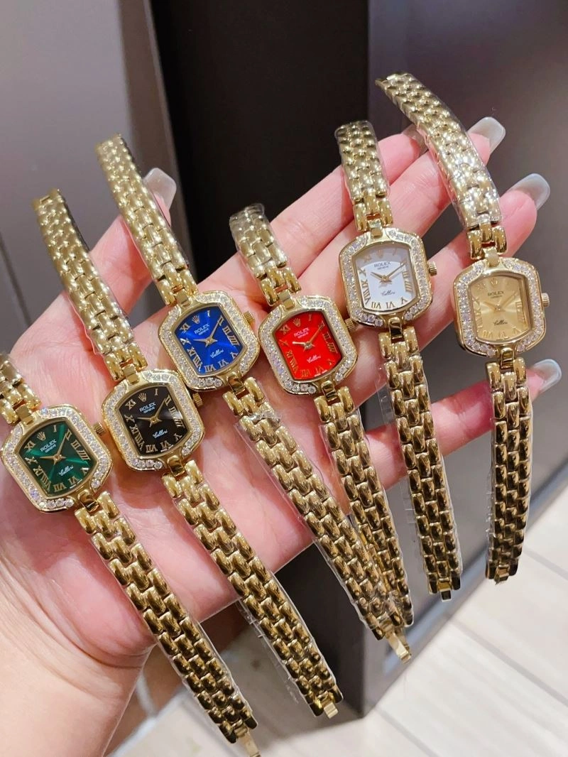 Indistinguishable ROLEX Watches