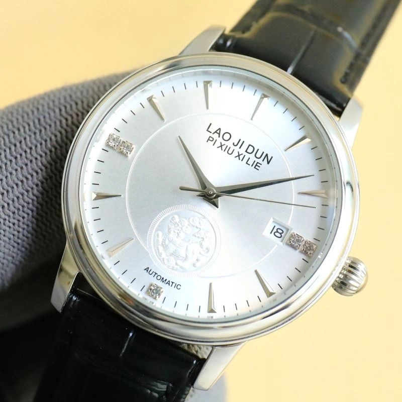 Indistinguishable ROLEX Watches