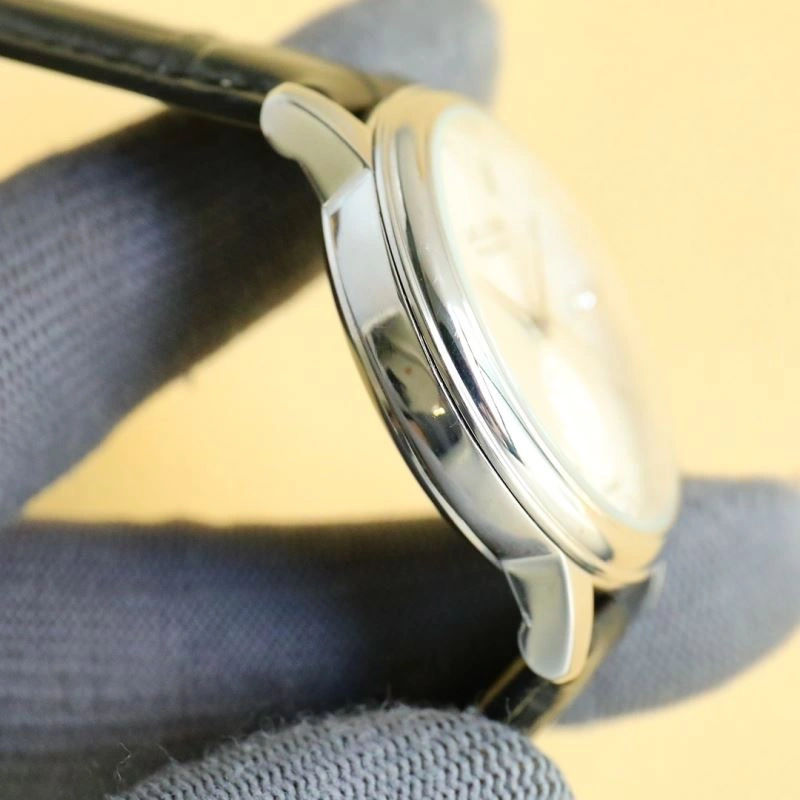 Indistinguishable ROLEX Watches
