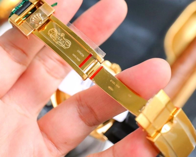 Indistinguishable ROLEX Watches